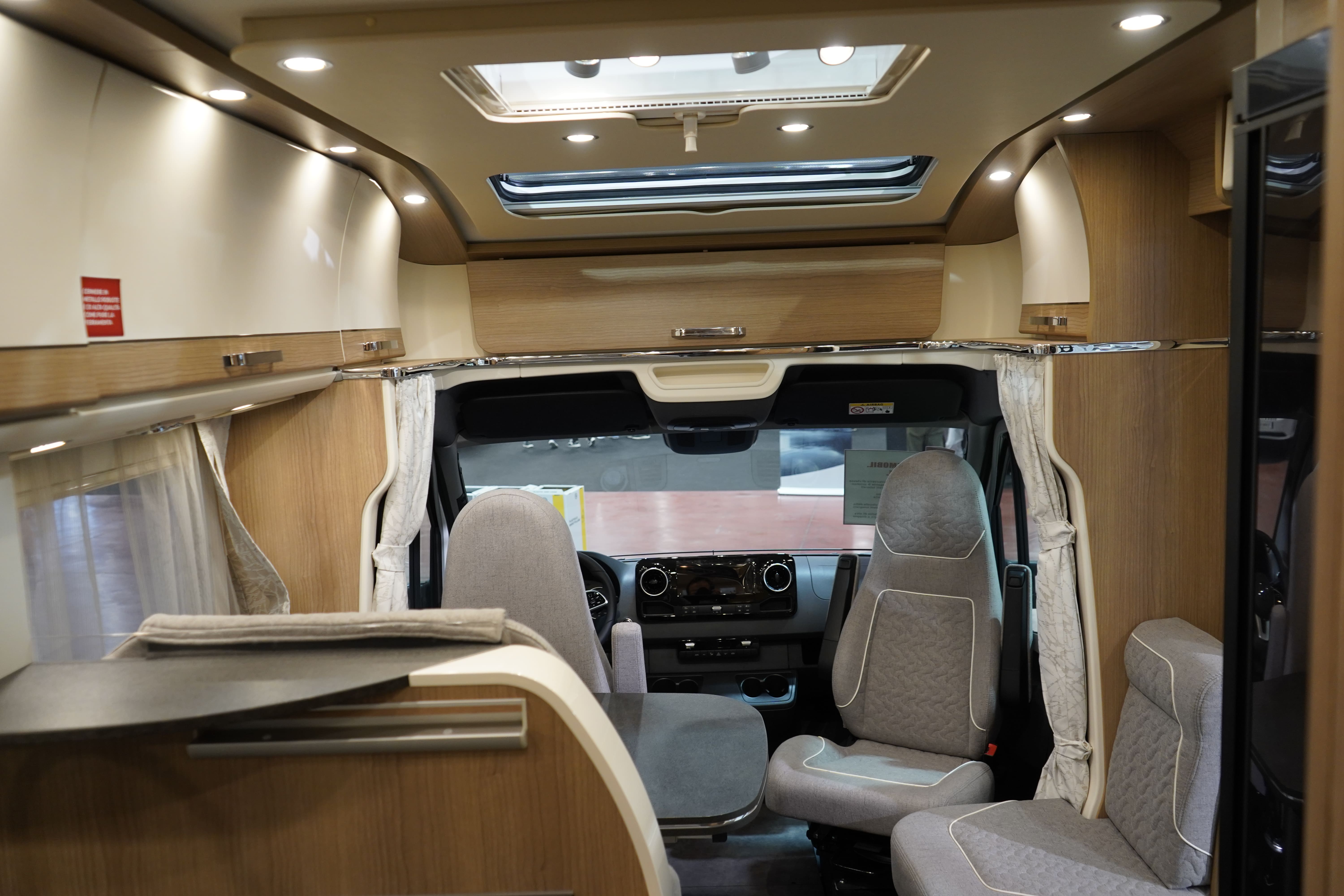 Malibu T 450 RB LE: vero comfort su ruote! | CamperLife